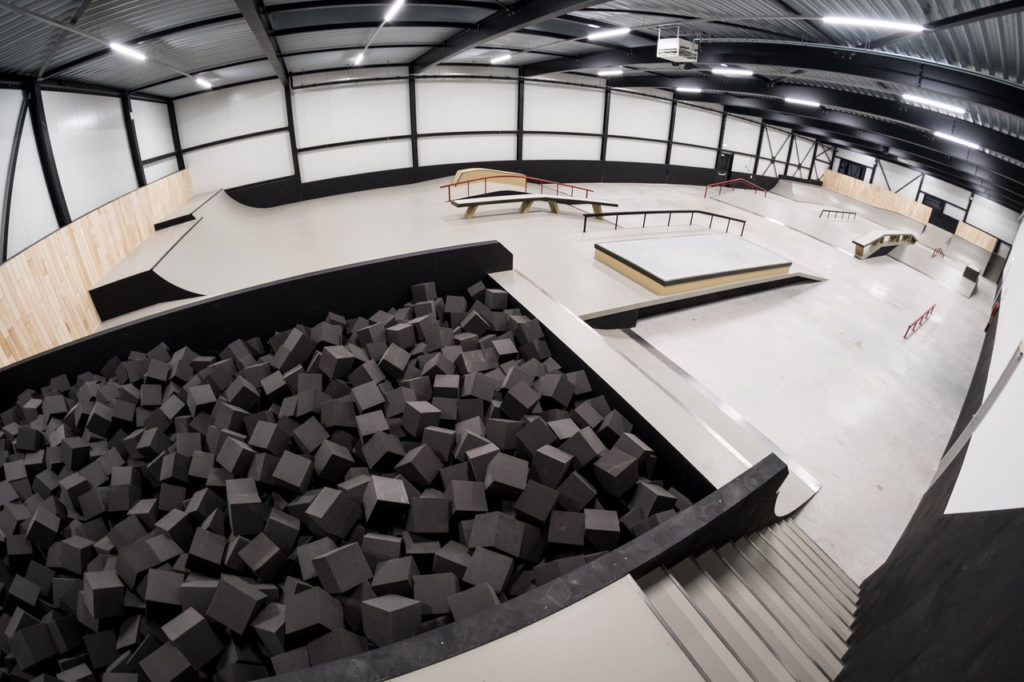 Hot News - BigAirBag® Inside Hoorn’s combined trampoline, BMX and skate ...